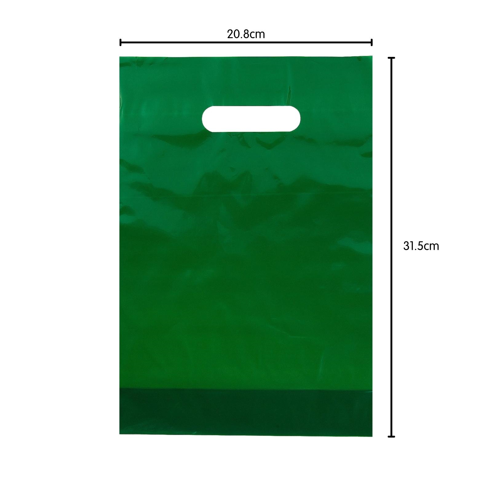 Green Plastic Lolly/Treat Bags (Pack of 50) | Green Coloured Party ...