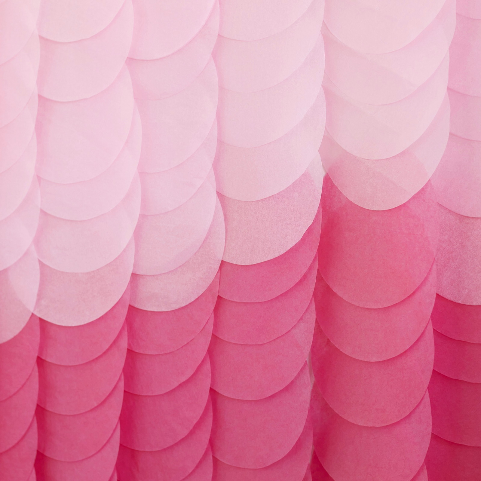 Ginger Ray Mix It Up Pink Ombre Tissue Paper Disc Backdrop | Discount ...